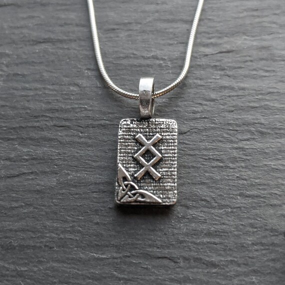 Inguz Rune Pendant Fertility Seeds Creativity Ancient - Etsy