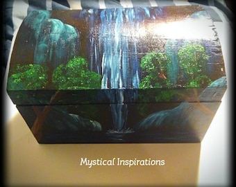 Hand painted box | Etsy