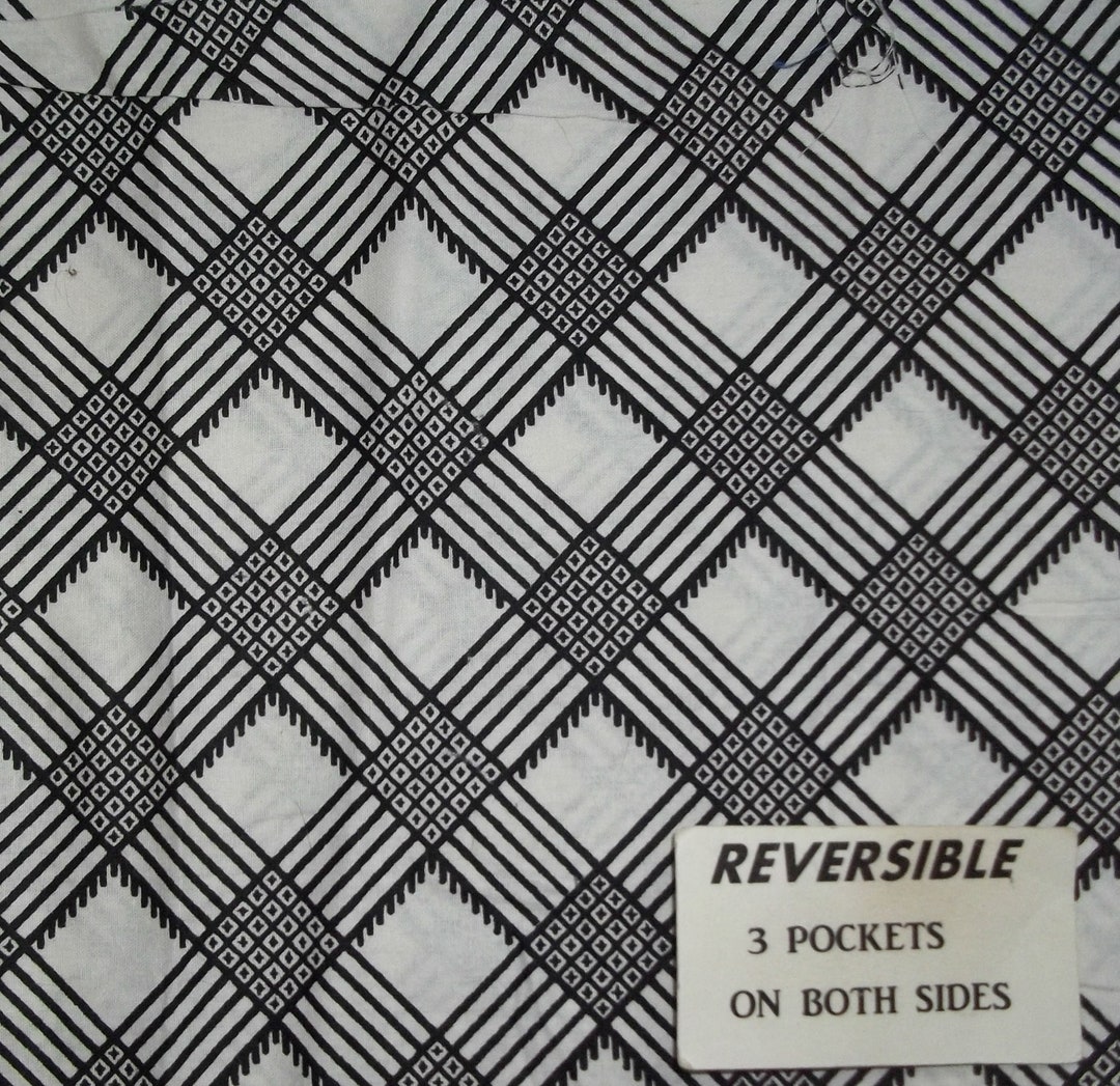 Checker Design Black and White Handmade Reversible Server Waitress ...