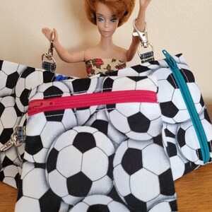 Small Clip on Change Purse, Coin Pouch, Zip Bag, Handmade With Soccer ...