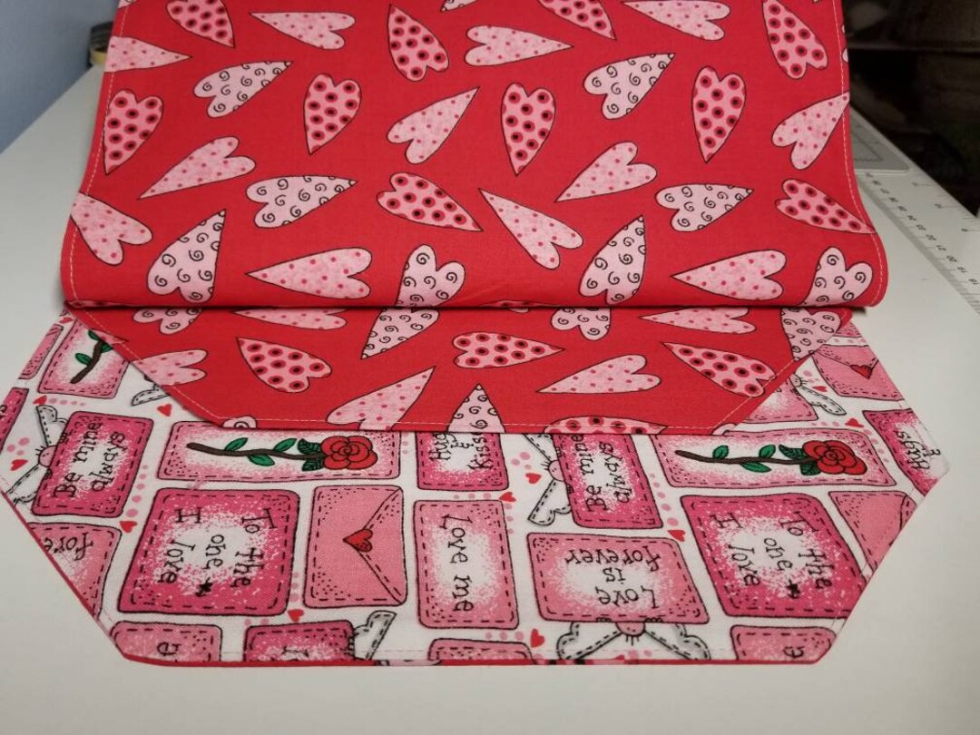 Valentine's Day Reversible Table Runner With Loving Notes, Roses ...