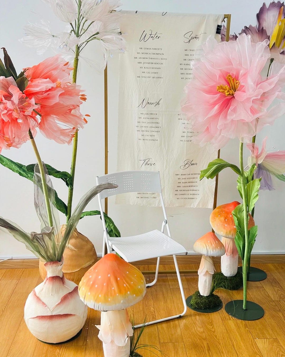Stunning Floral With Lights, Oversized Flowers Backdrop Decoration ...