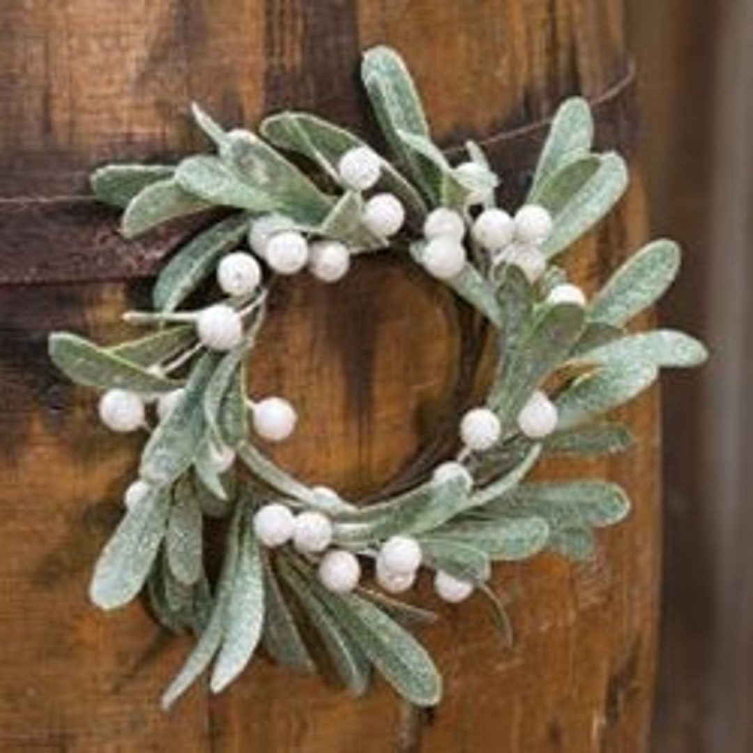 Christmas Candle Ring Wreath, Mistletoe Candle Ring Wreath, White ...