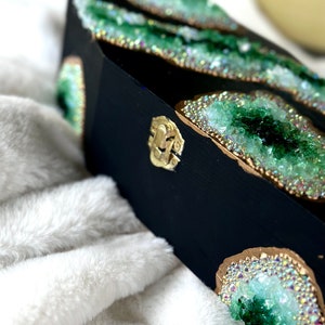 Geode and Rhinestone Coffin Shaped Latch Closure Box Statue Home Decor ...