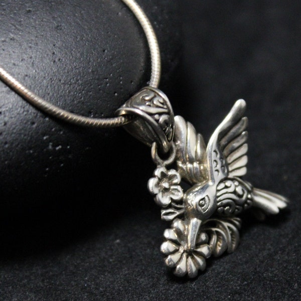 Silver Bird Necklace - Etsy