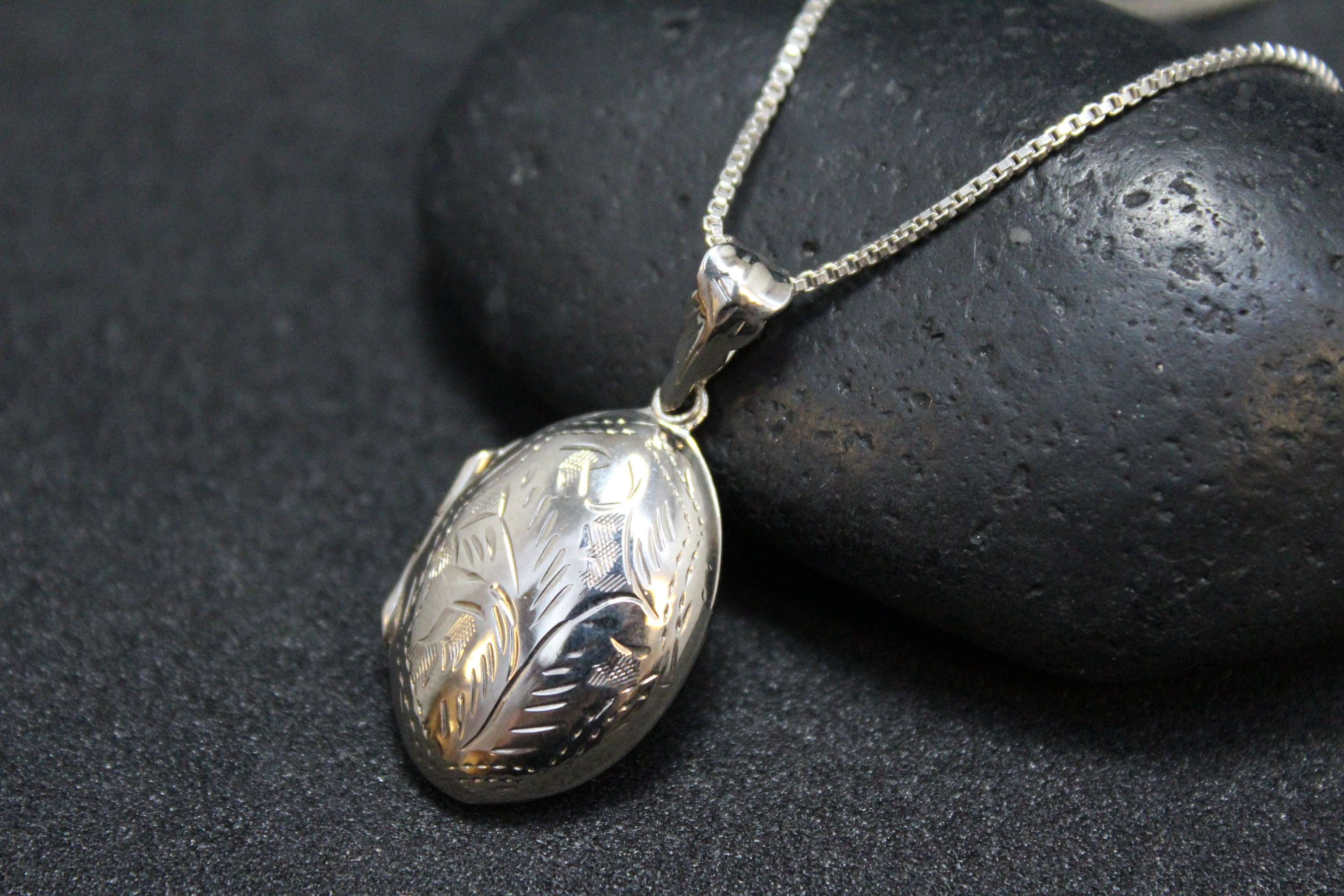 Silver Tooled Oval Locket on Sterling Box Chain, Silver Oval Locket ...