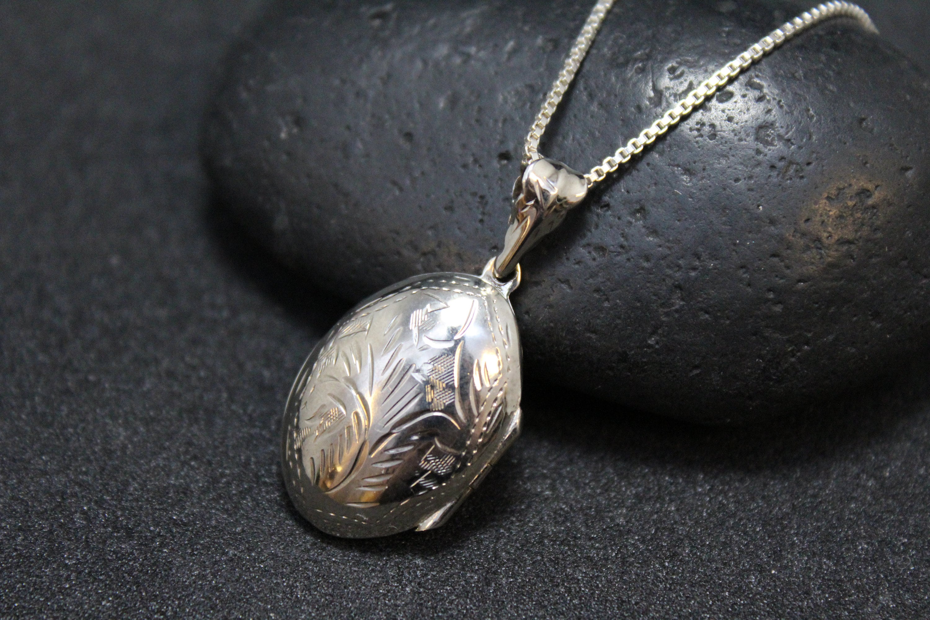 Silver Tooled Oval Locket on Sterling Box Chain, Silver Oval Locket ...