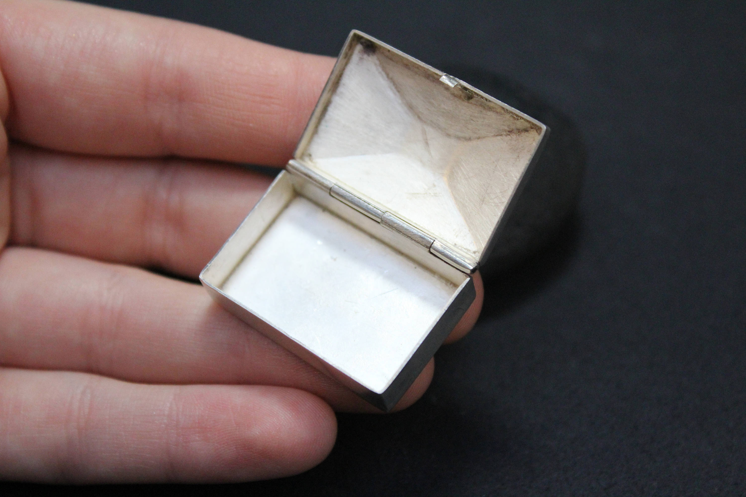 Sterling Silver Amethyst Gemstone Pill Box, Small Sterling Box ...