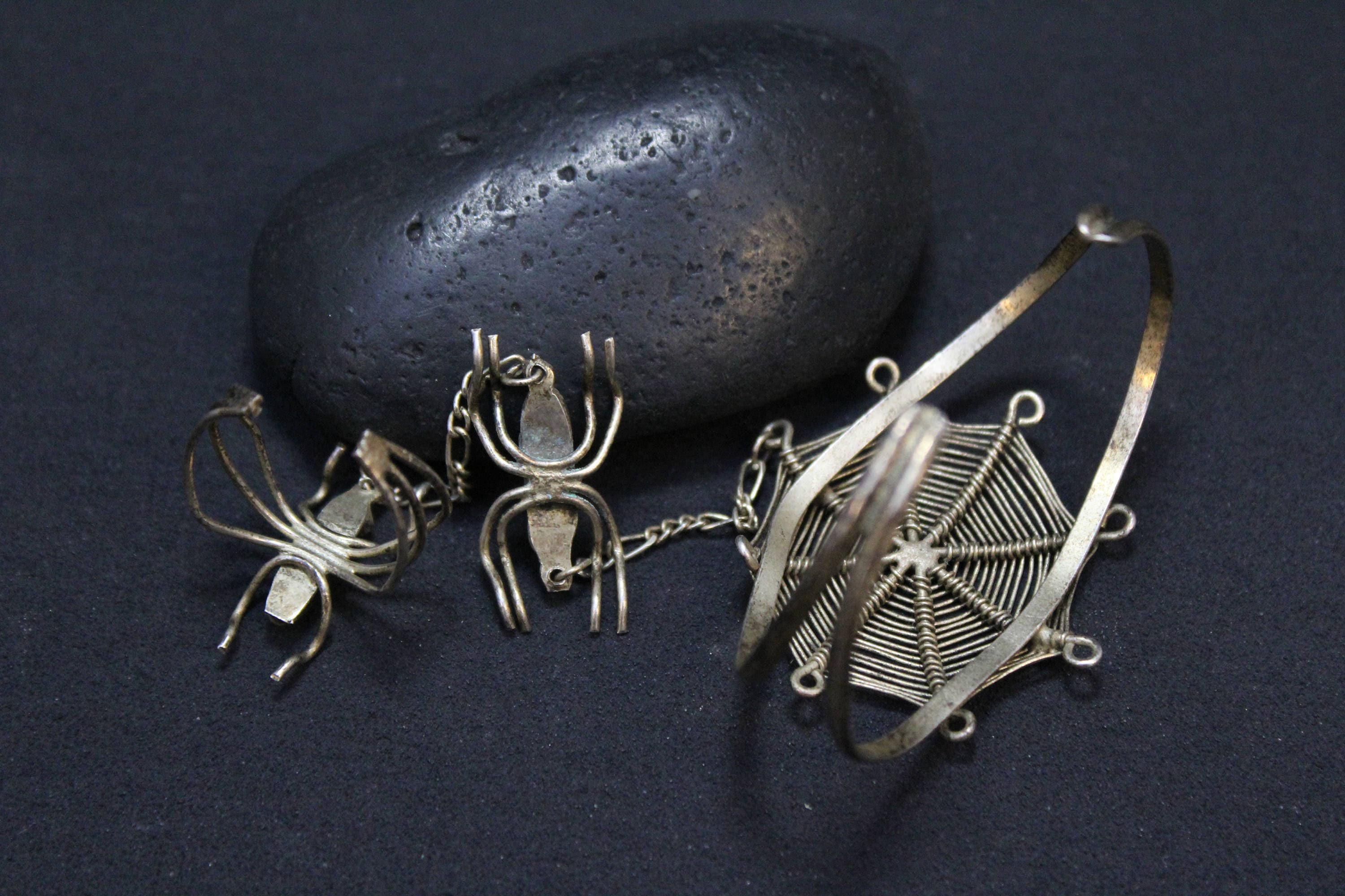 Nickel Silver and Onyx Spider Slave Bracelet, Spider Jewelry, Silver ...