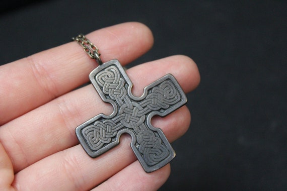 Sterling Silver Celtic Cross Necklace, Celtic Jewelry… - Gem