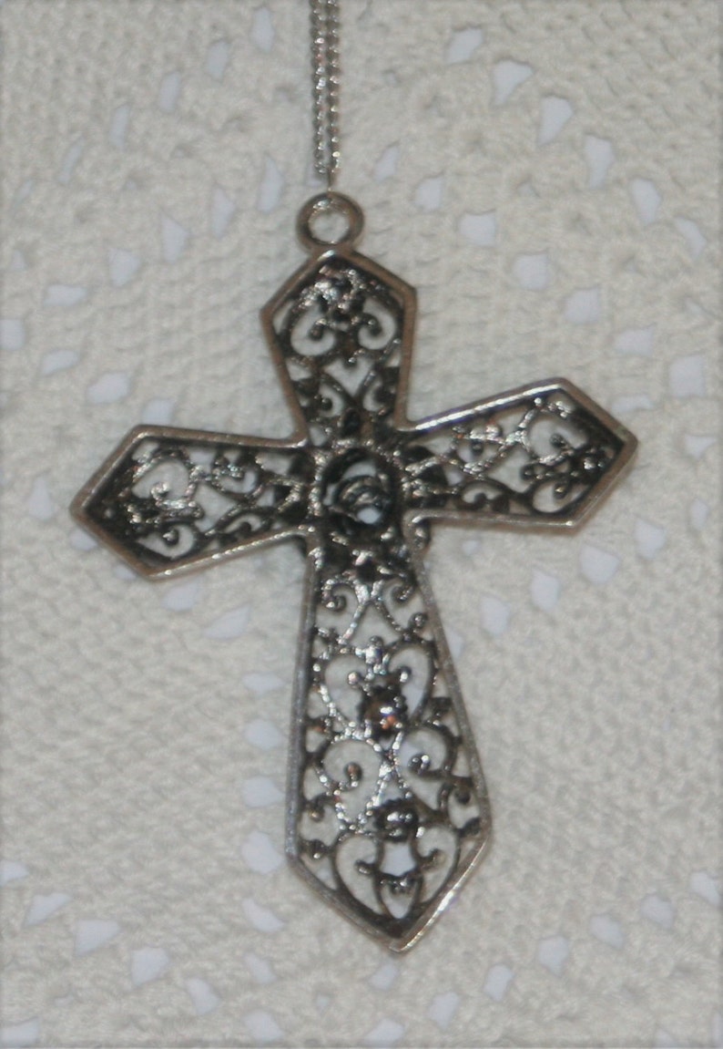 Light Catching Swirled Hearts Filigreed Rose Accented White Rhinestone ...