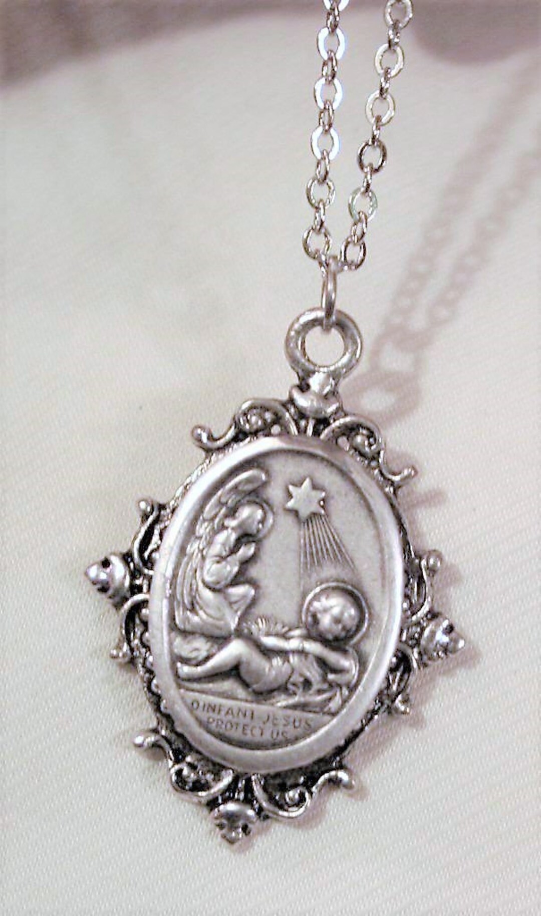 Delightful Fluted Small Silvertone Nativity of Jesus Christ Christmas ...