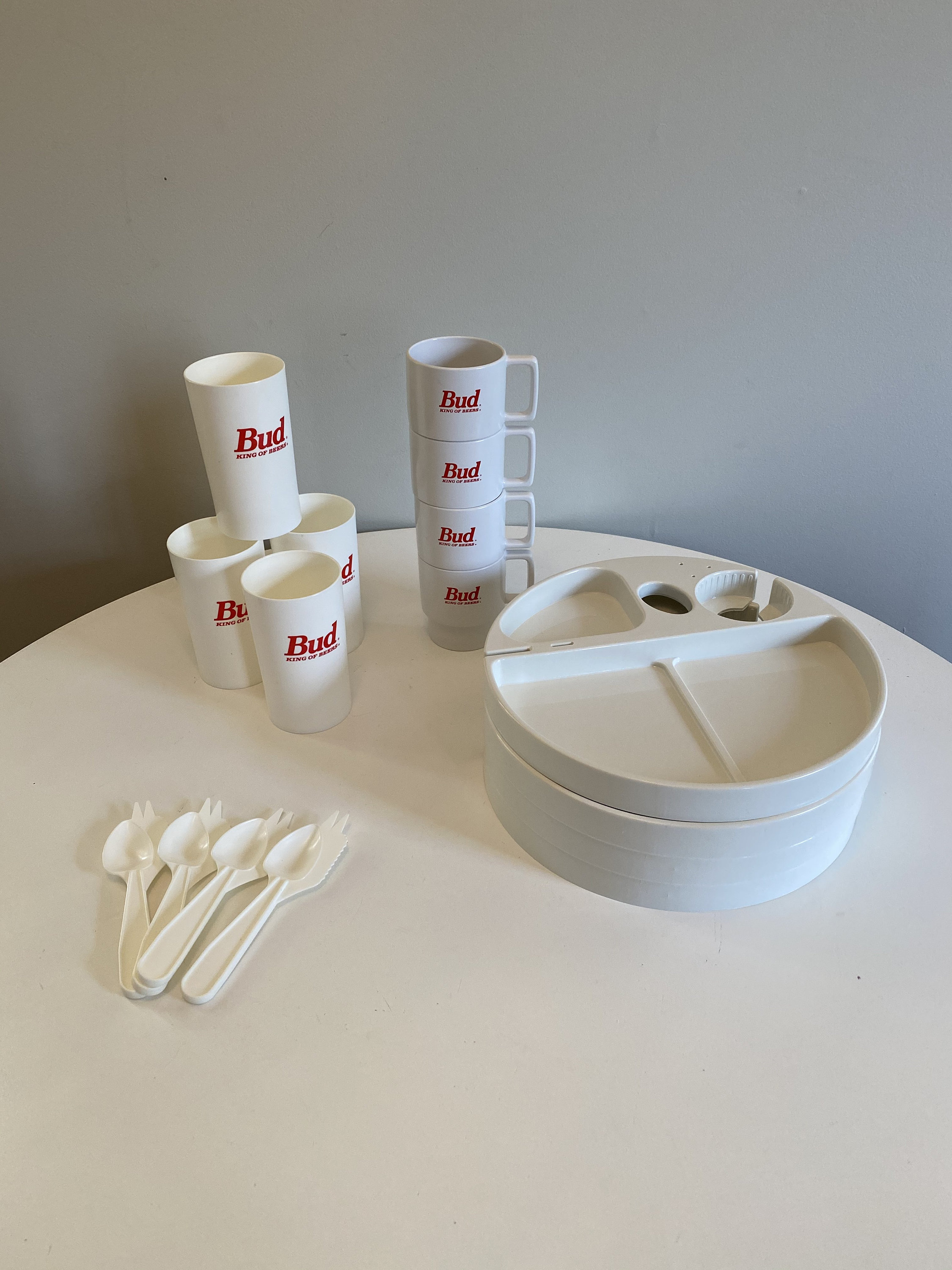 Vintage Budweiser Picnic Set Budweiser Tailgating Set With | Etsy