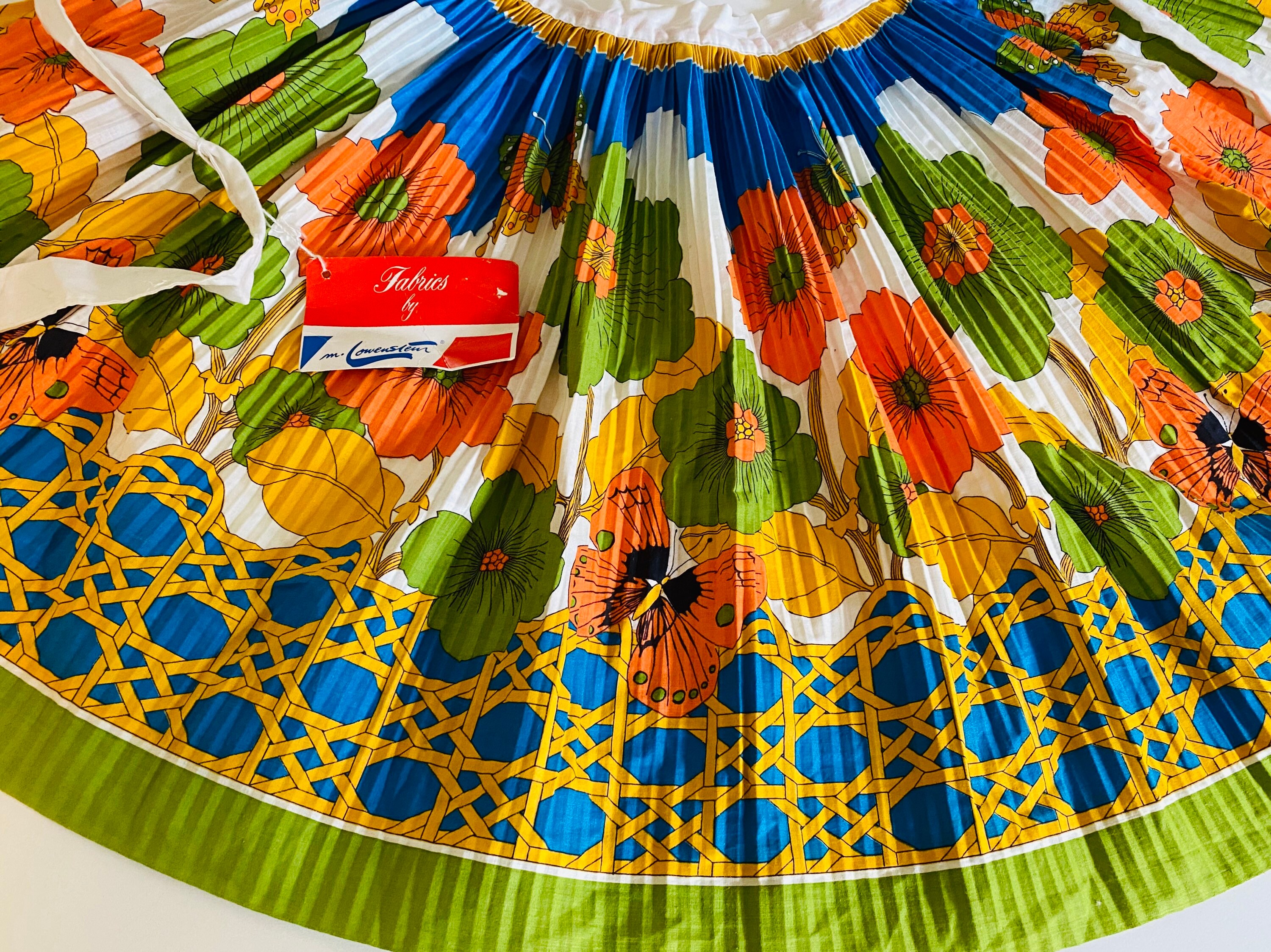 Vintage Ever Pleat Apron With Fabric by M. Lowenstein & Sons - Etsy