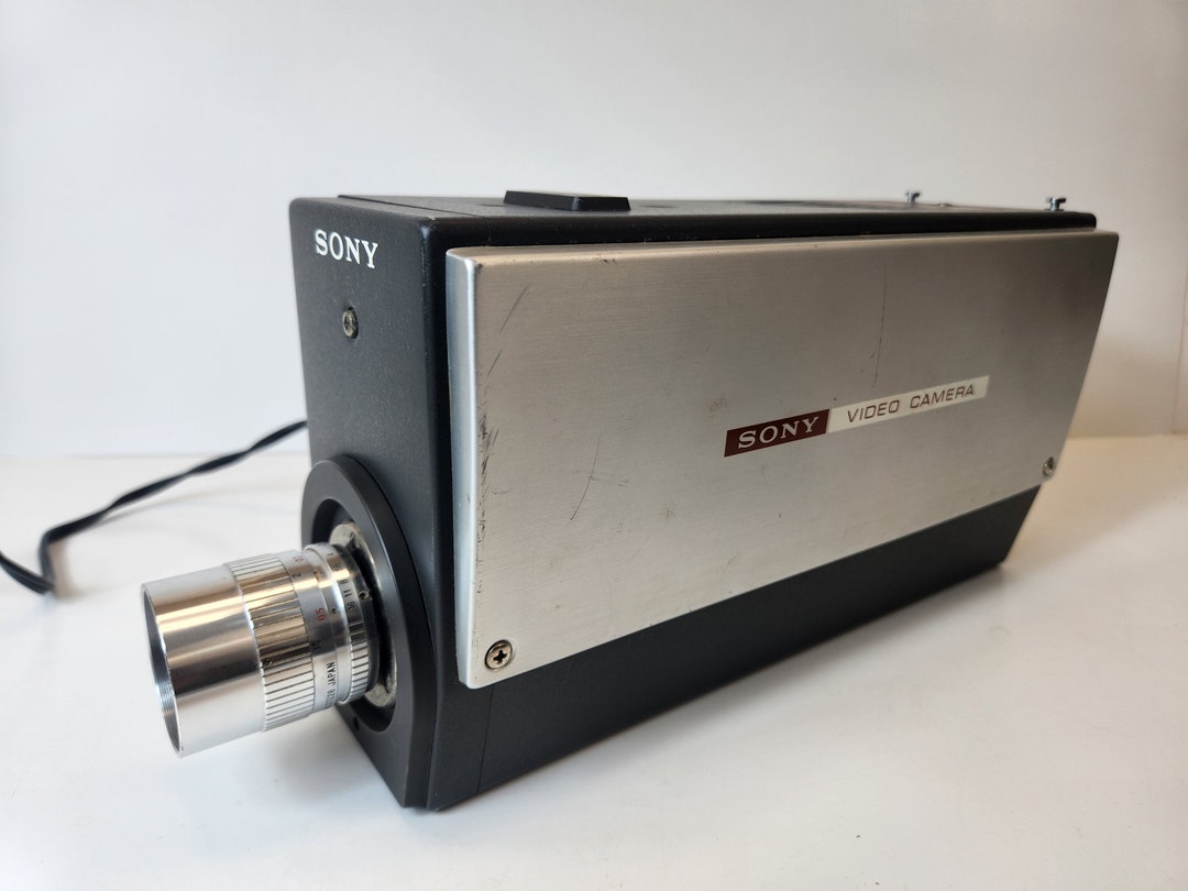 Vintage Sony Studio Video Camera Model CVC-2100A Powers up - Etsy