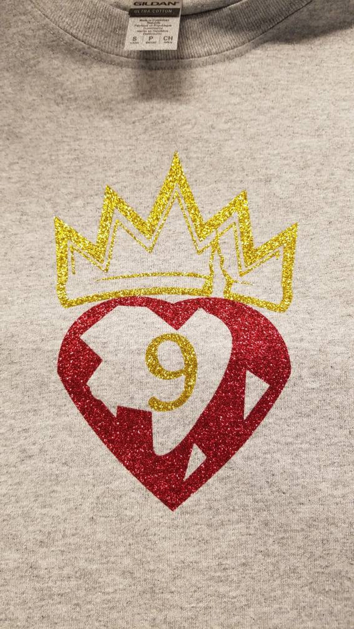 Descendants Evie Crown Heart SVG PNG DXF Eps Cut Files for - Etsy