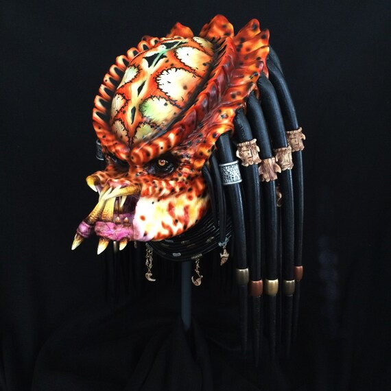 Items similar to Predator "RAW" PREDATOR 2 Bust Helmet Prop Mask ...