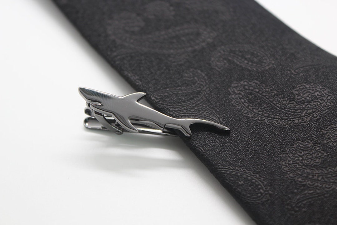 Shark Tie Clip, the Great Gun Black Shark Accessories, Novelty ...