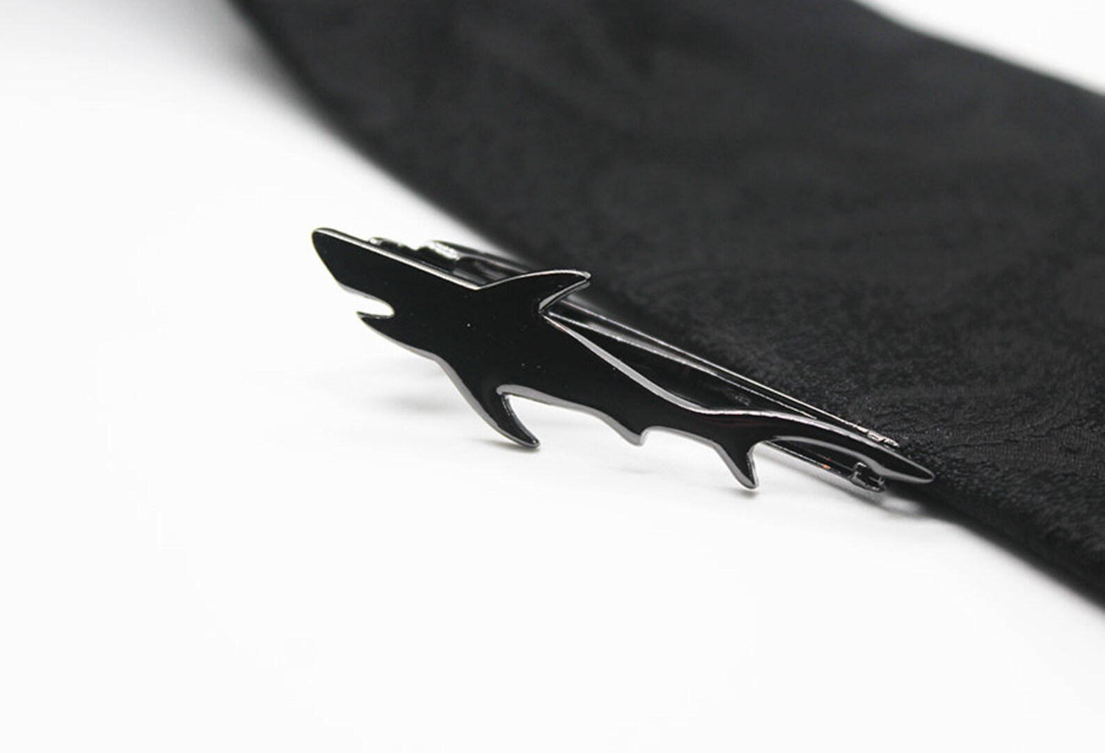 Shark Tie Clip, the Great Black Shark Accessories, Novelty Accessories ...