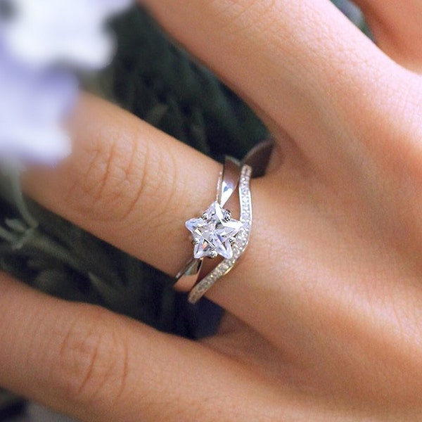 Star Engagement Ring - Etsy