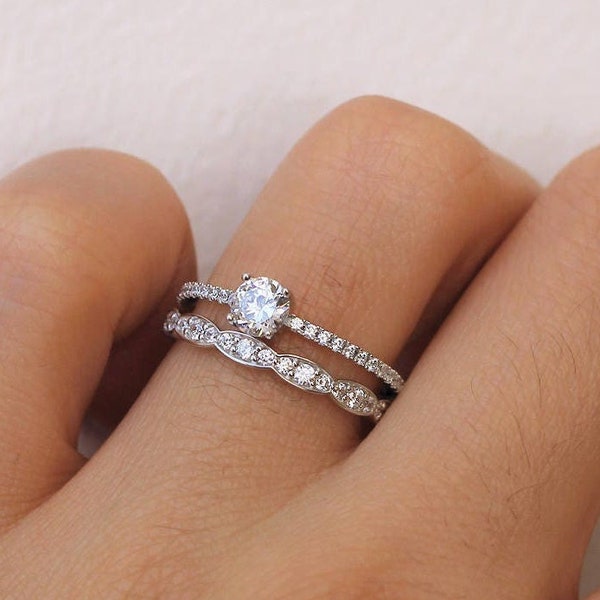 Unique Dainty Engagement Ring - Etsy