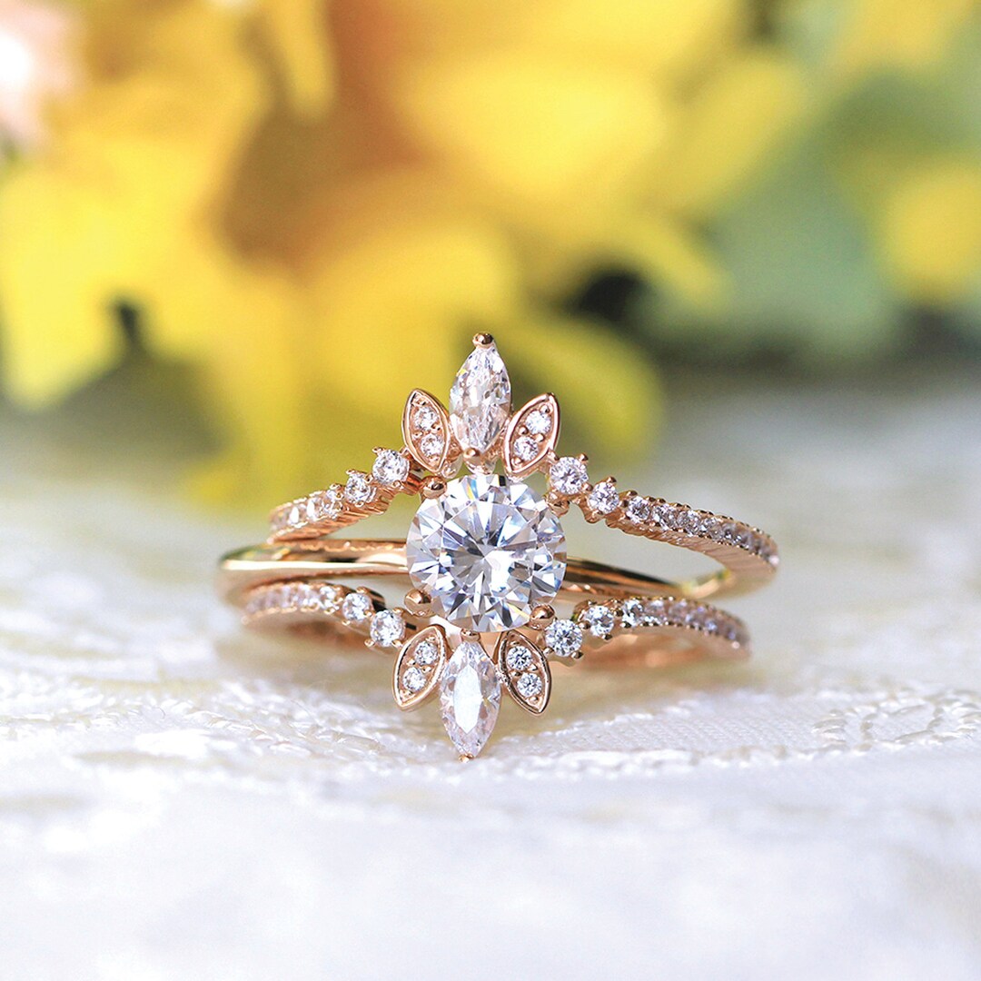 Tiara Bridal Ring Set Dainty Wedding Jewelry Set Brilliant Solitaire ...