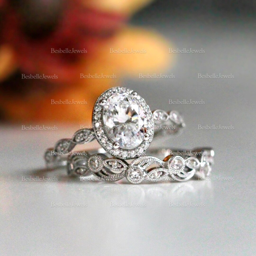 Vintage Art Deco Oval Bridal Ring Set - Oval Halo Engagement Ring ...