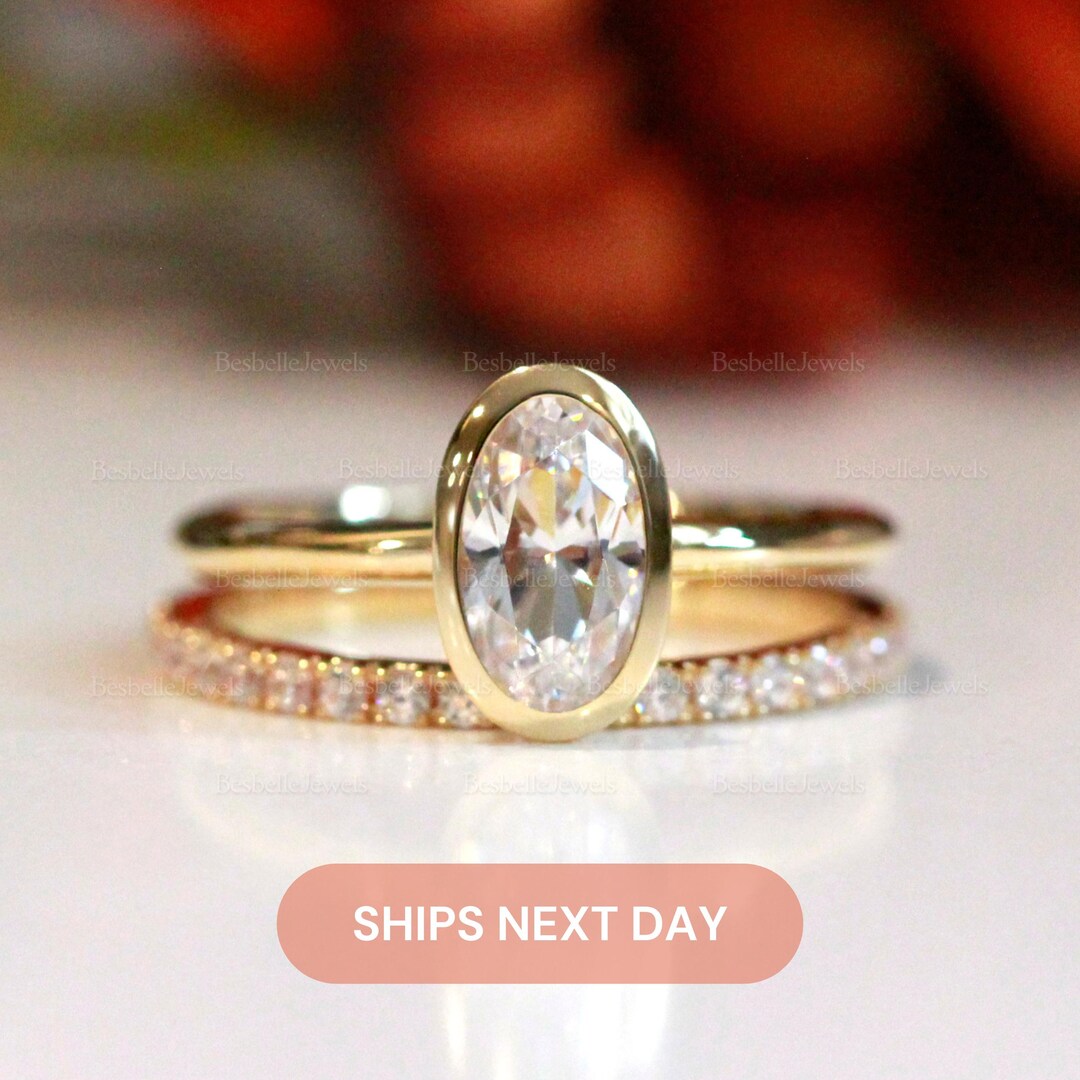 Oval Bezel Bridal Ring Set / Oval Cut Solitaire Ring W/ Pave Wedding ...