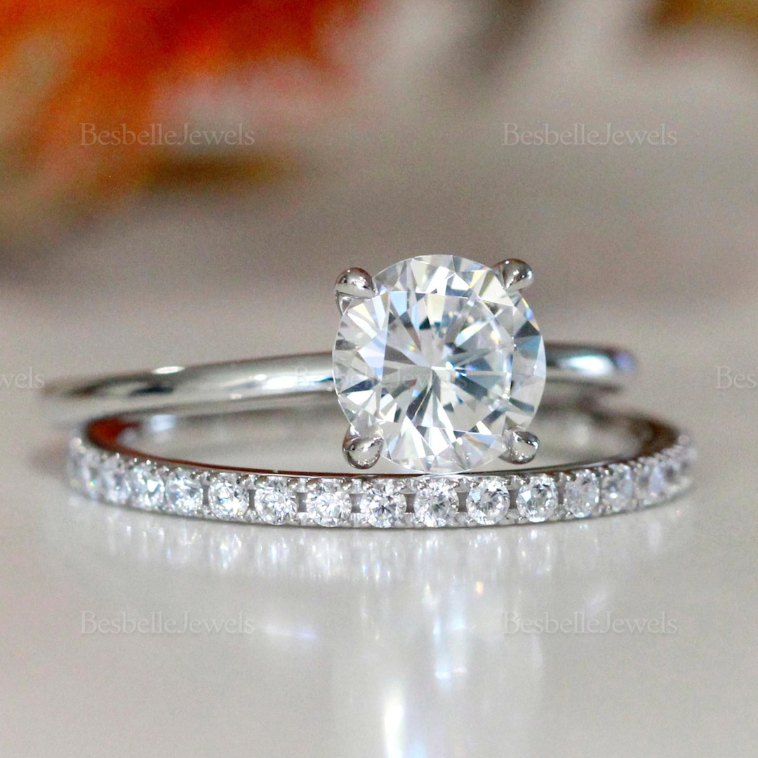 Mixed Round Solitaire Bridal Ring Set - Brilliant Cut Engagement Ring W ...
