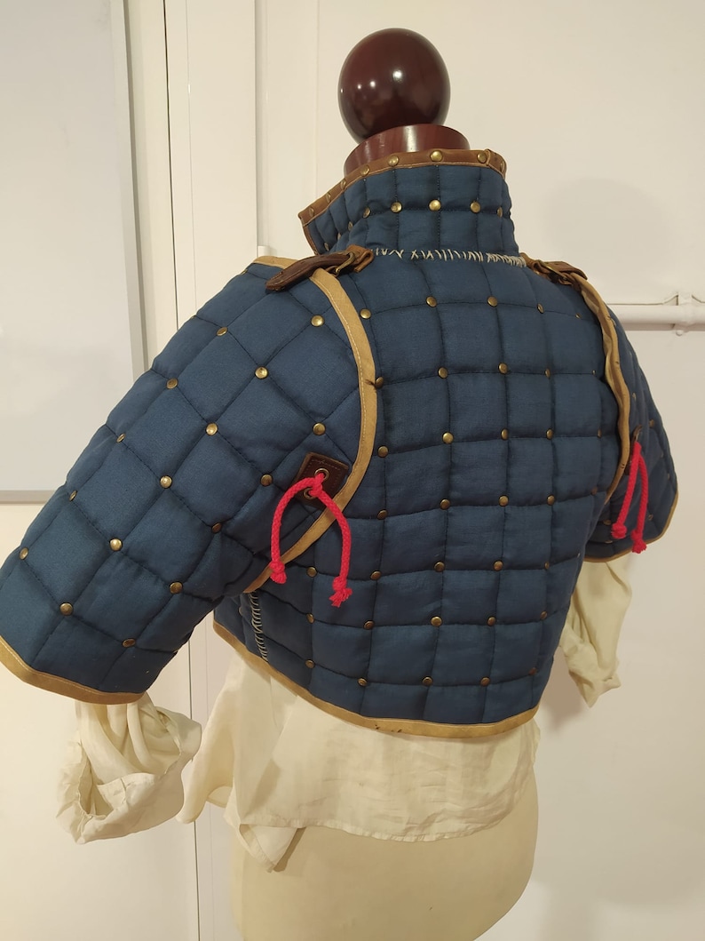 Gambeson Padded Armor Ves Cosplay the Witcher - Etsy