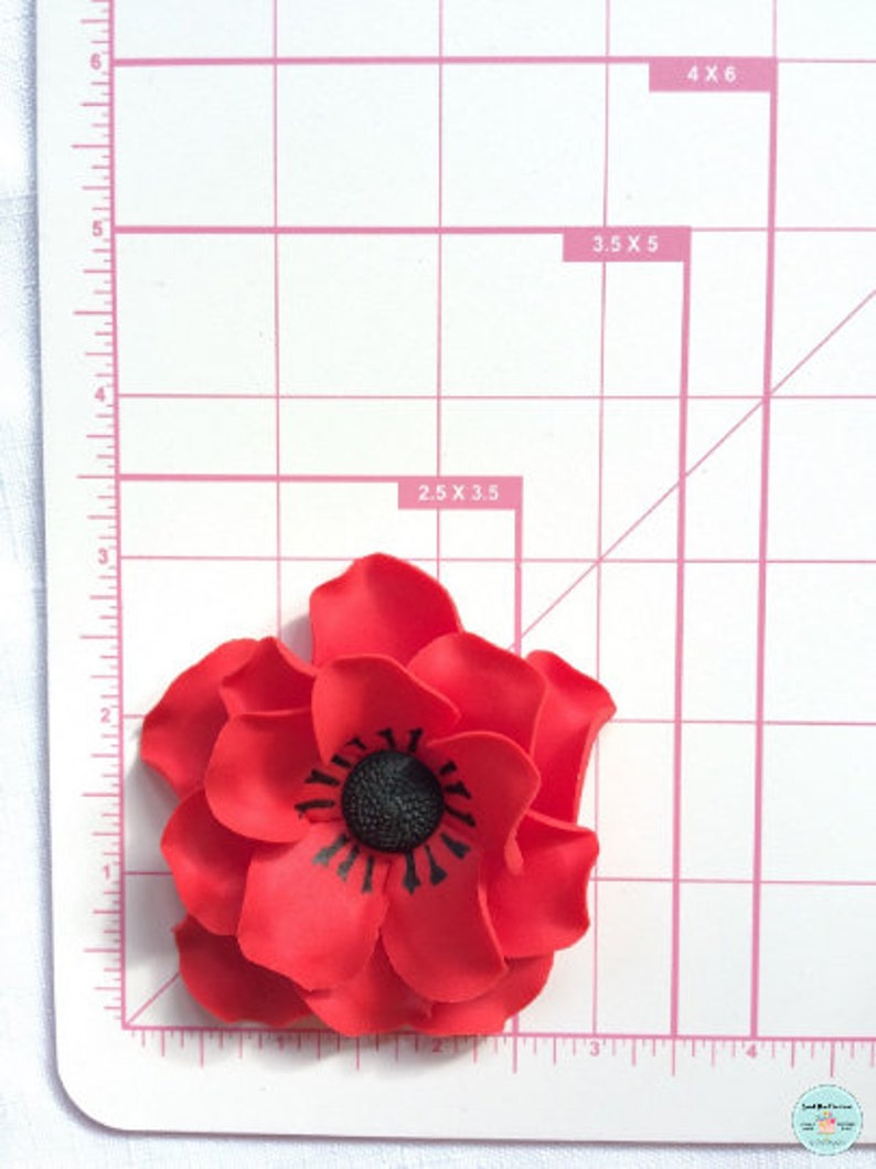 Fondant Flowers 3 Anemone Red Black Edible Flowers | Etsy