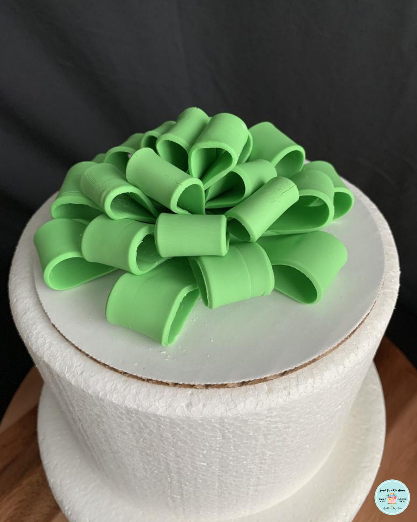 Ribbon bow cake topper in mint green edible fondant box | Etsy