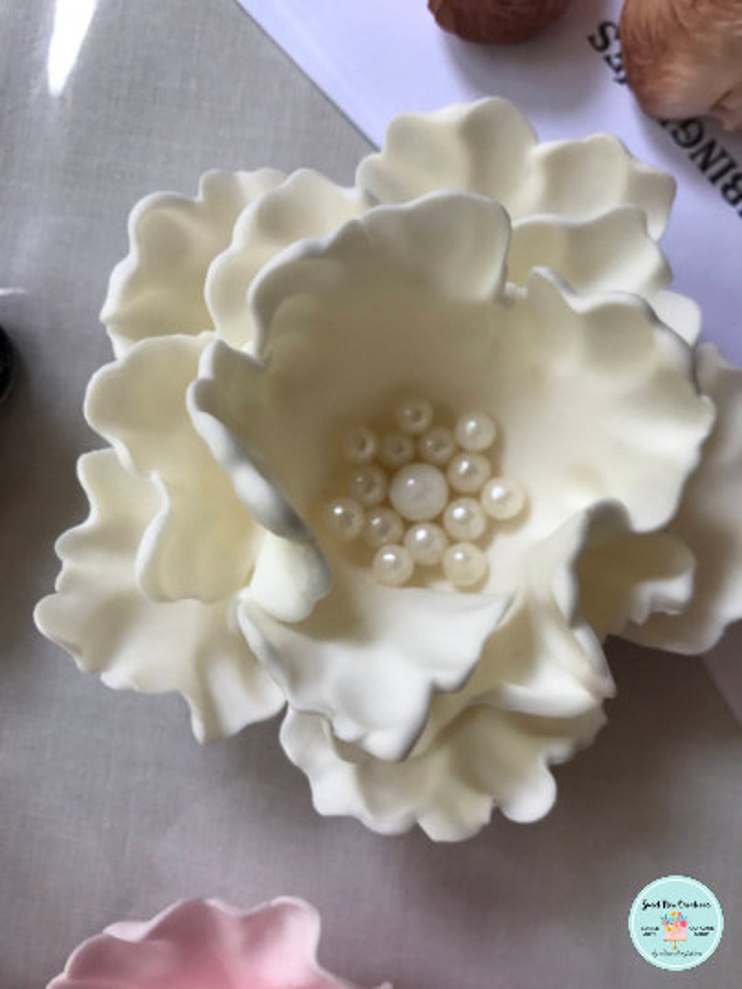 White Fondant Flowers Peony Edible Flowers Vintage Wedding Cake Topper ...
