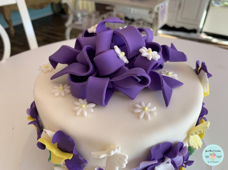 Ribbon Bow Cake Topper Edible Fondant Tiny Daisy Sugar Flowers - Etsy