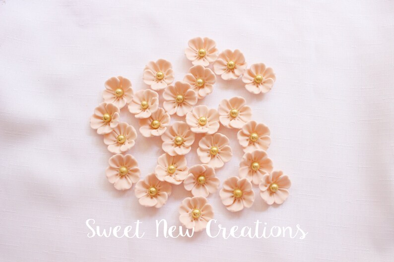 Fondant Flowers Small 1.5 Mini Edible Flowers Cream Gold - Etsy