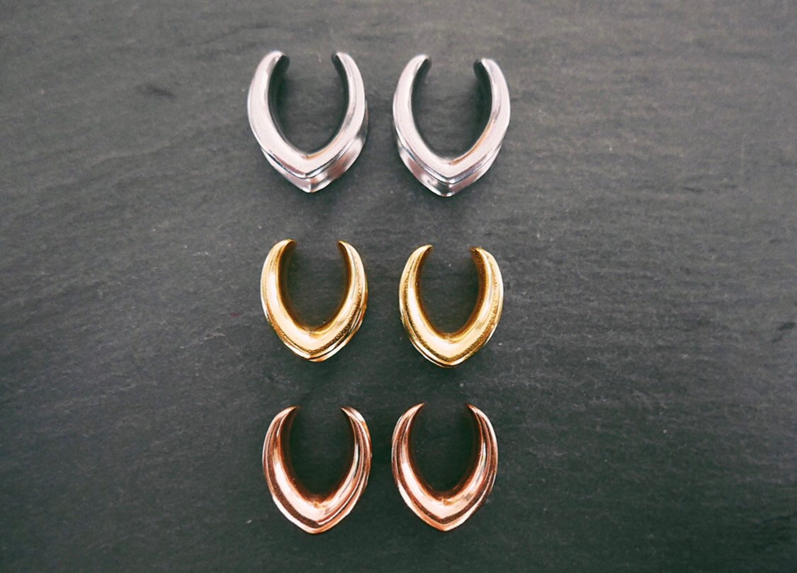 V-SHAPED HANGERS | Etsy