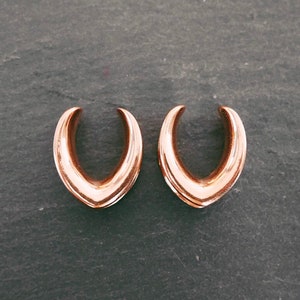 V-SHAPED HANGERS - Etsy