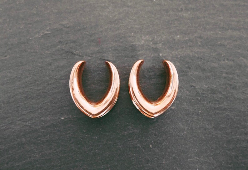 V-SHAPED HANGERS | Etsy