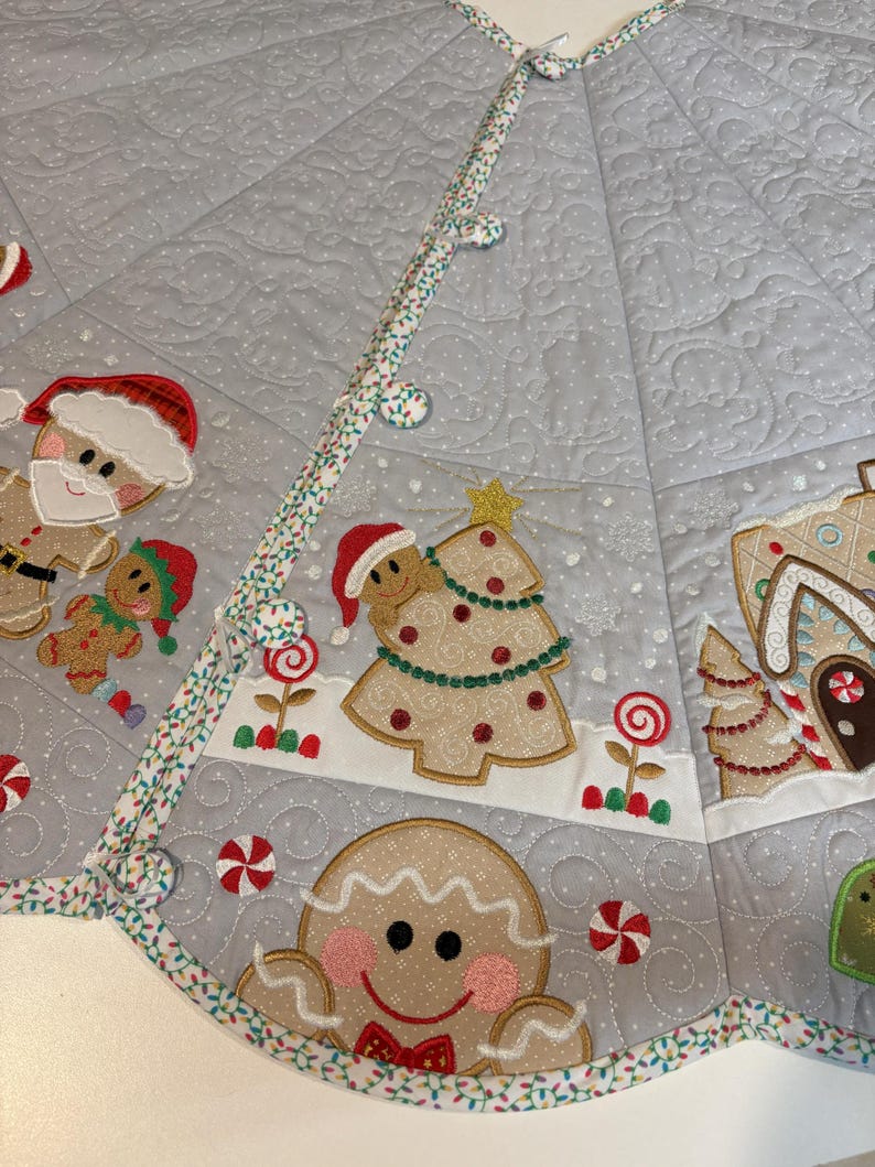 Embroidered and Appliqued Gingerbread Tree Skirt - Etsy