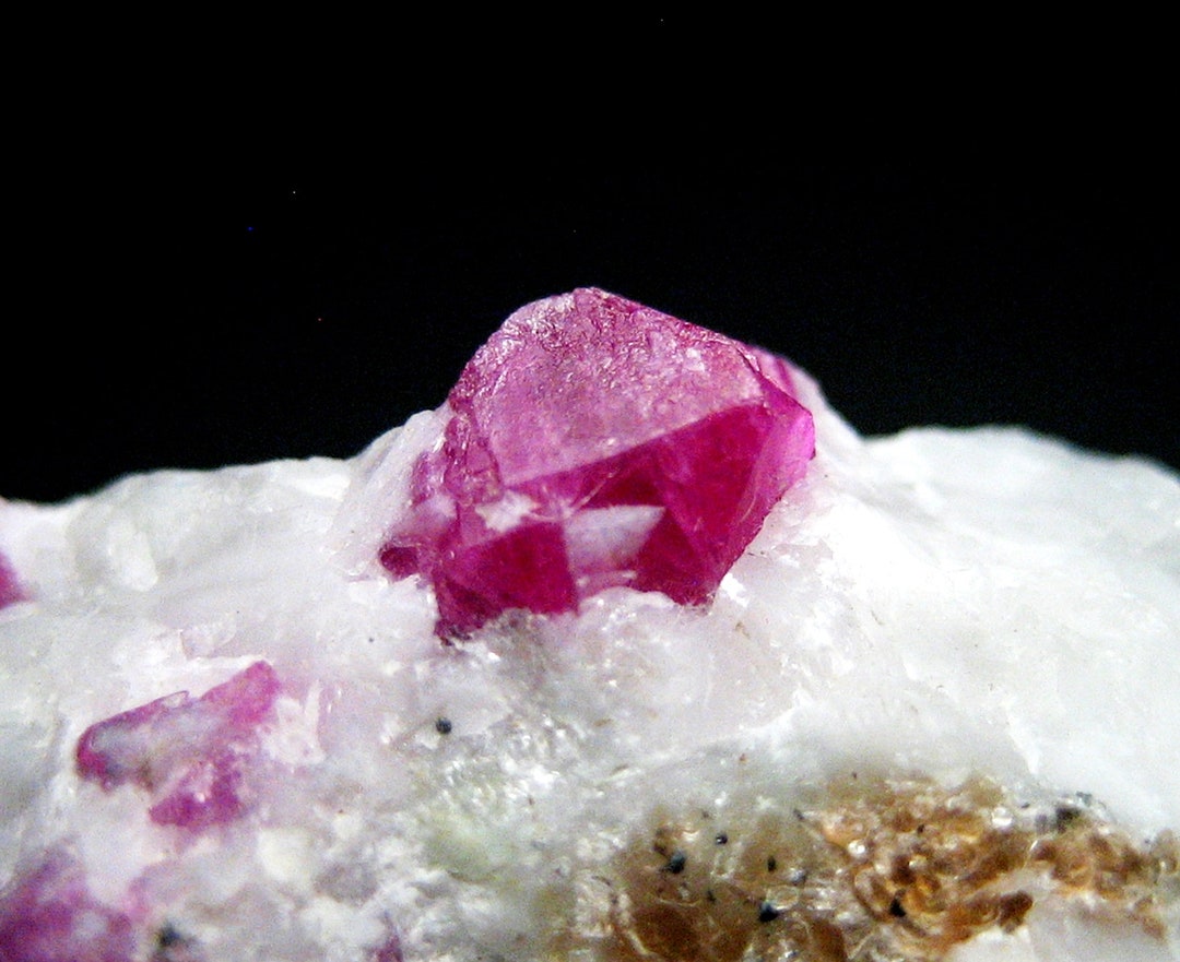 Terminated Top Ruby Crystals W/ Pyrite and Mica on White Marble Matrix ...
