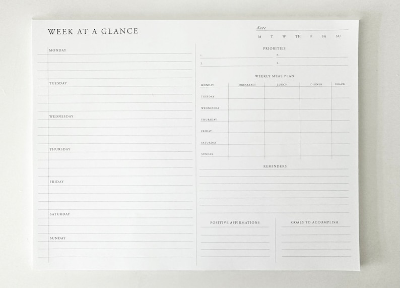 Week-at-a-glance Notepad: Meal Planner, Priorities, Notes - 50 Undated ...