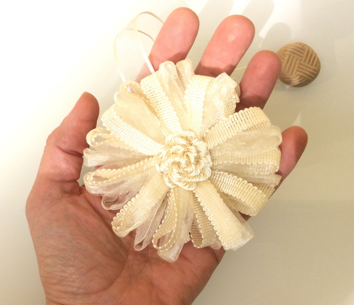 1 Magnetic Curtain Tiebacks. Flower Shaped Holdback Curtain - Etsy