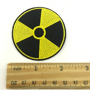 Patch Radiation Symbol , Patches Nuclear Radiation Radioactive Badge ...