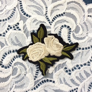 White Rose Iron on Embroidered Patch Applique Patches Fashion Hotfix ...