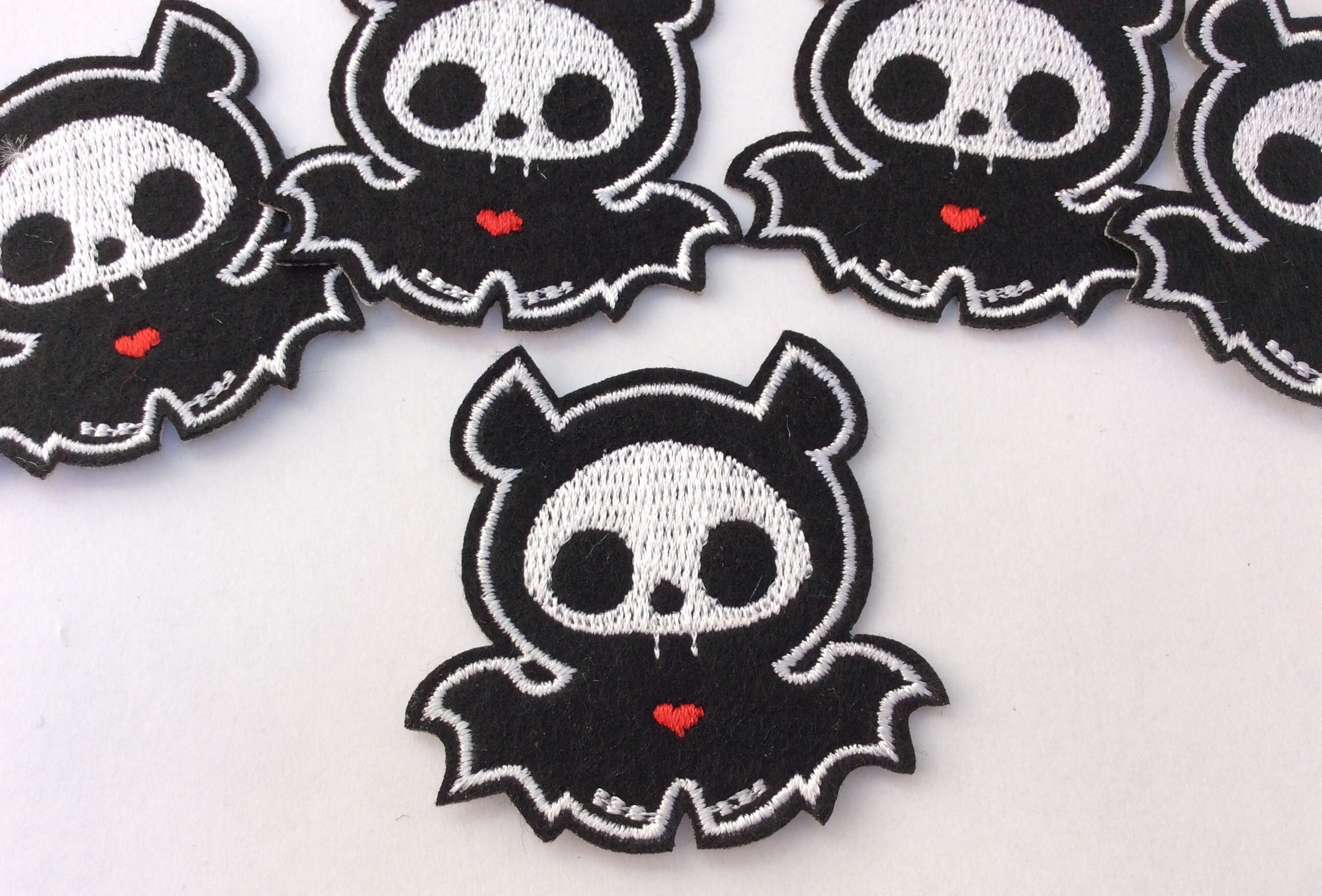 Vampire bat patches blodd redmonster halloweenembroidery | Etsy