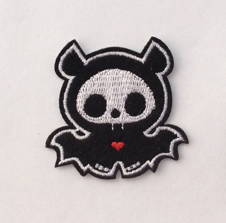 Vampire Bat Patches Blodd Redmonster Halloweenembroidery - Etsy