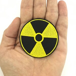 Patch Radiation Symbol , Patches Nuclear Radiation Radioactive Badge ...