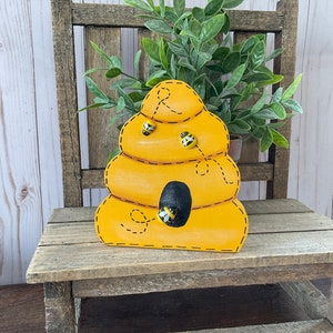 Bee Shelf Sitter, Bee Decor, Bee Tiered Tray, Summer Decor, Garden ...