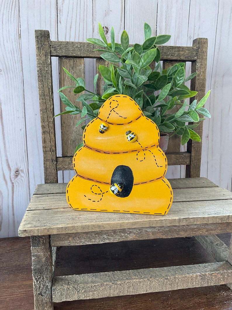 Bee Shelf Sitter Bee Decor Bee Tiered Tray Summer Decor - Etsy