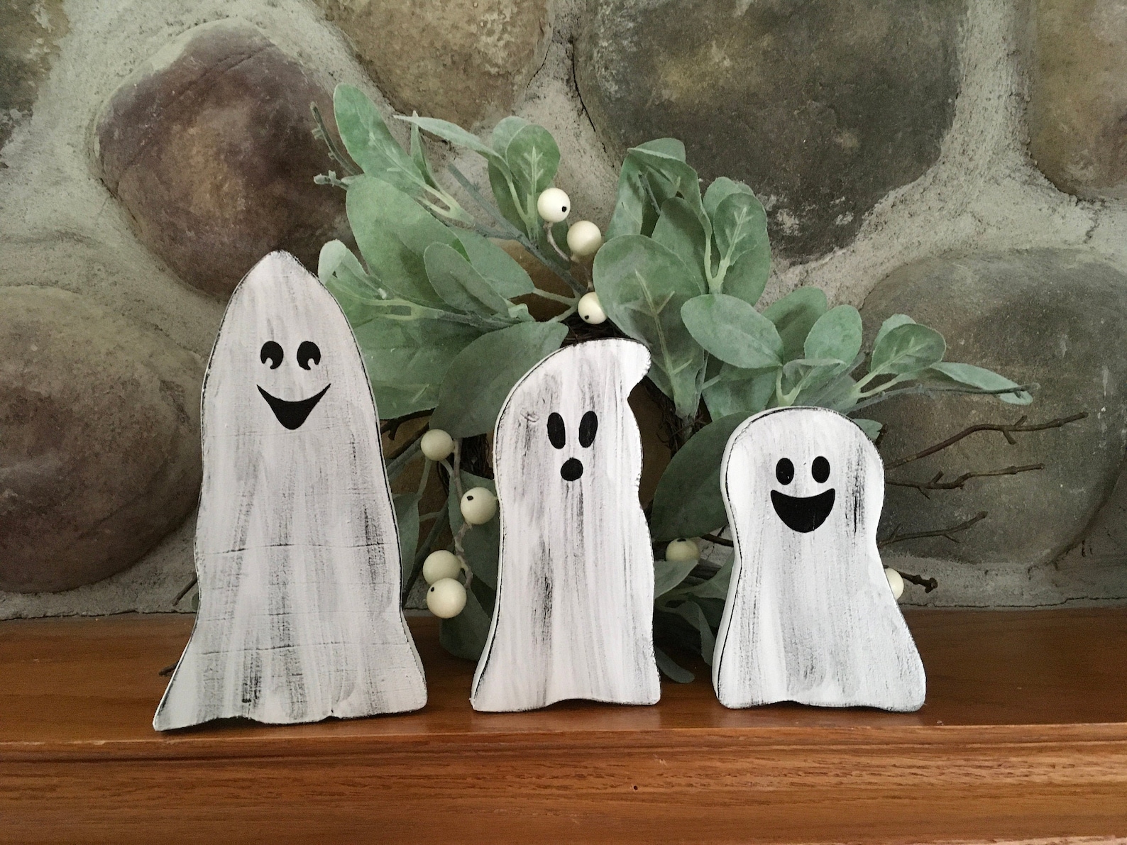 Ghost Trio, Wood Ghost Set of 3, Ghosts, Halloween Decor, Halloween ...